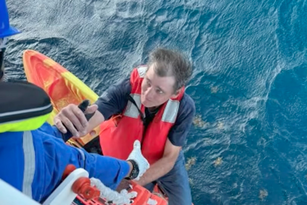 Cruise Ship Rescues Men In Kayak Stranded At Sea (Video) - Paddling ...